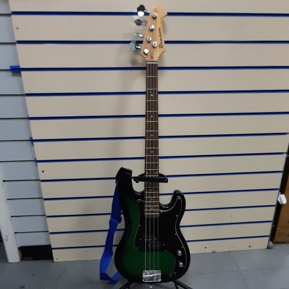 Pre-owned Benson Bass guitar - Own4Less